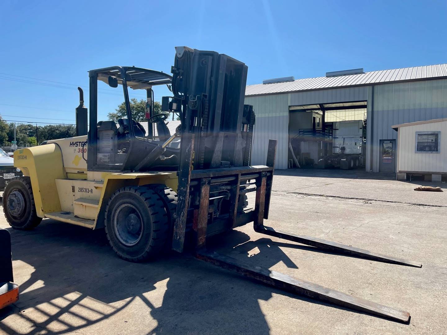 2016 Diesel Hyster Pneumatic Tire 4 Wheel Sit Down | Eliftruck