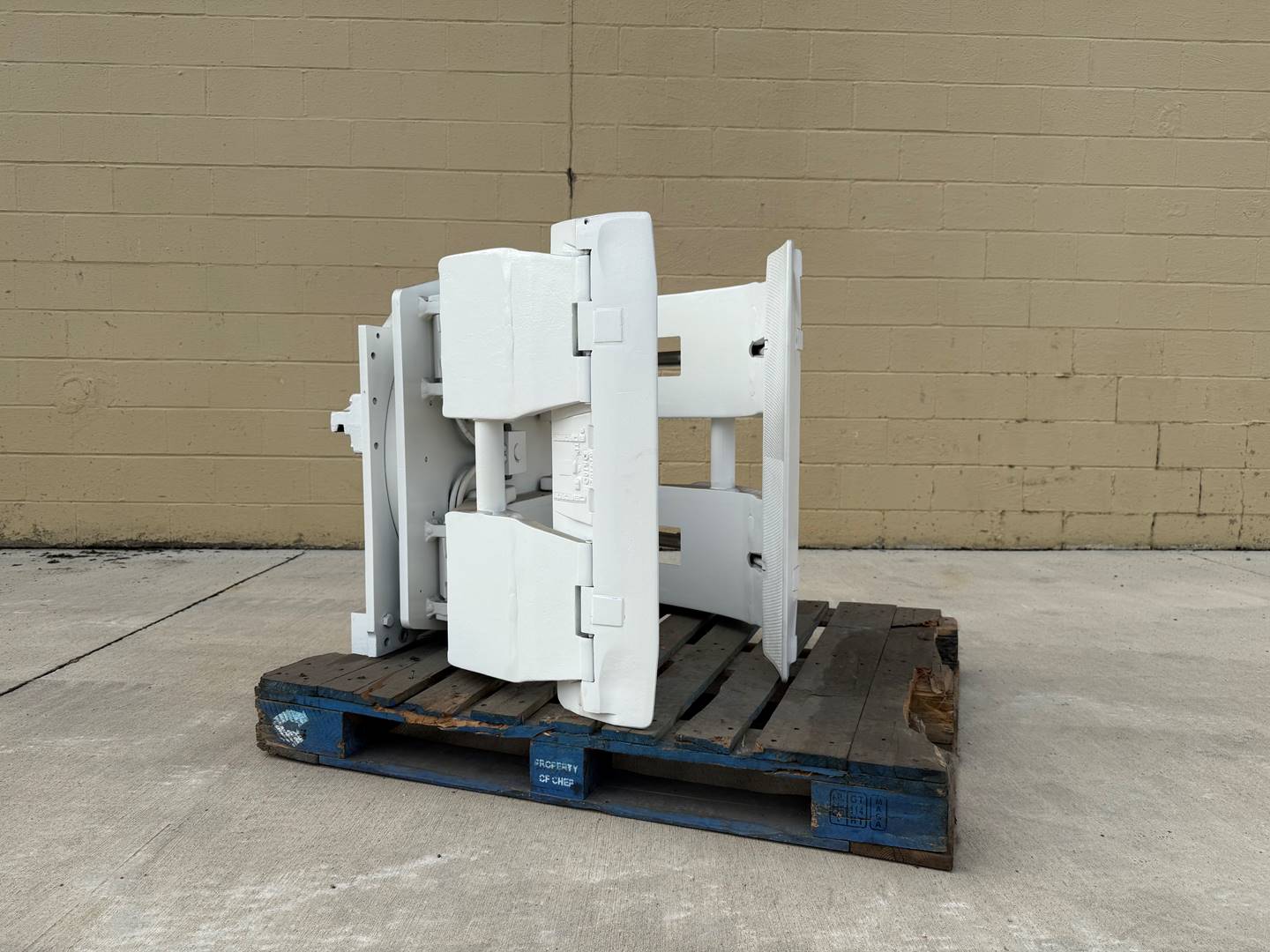 Cascade Paper Roll Clamps | Eliftruck