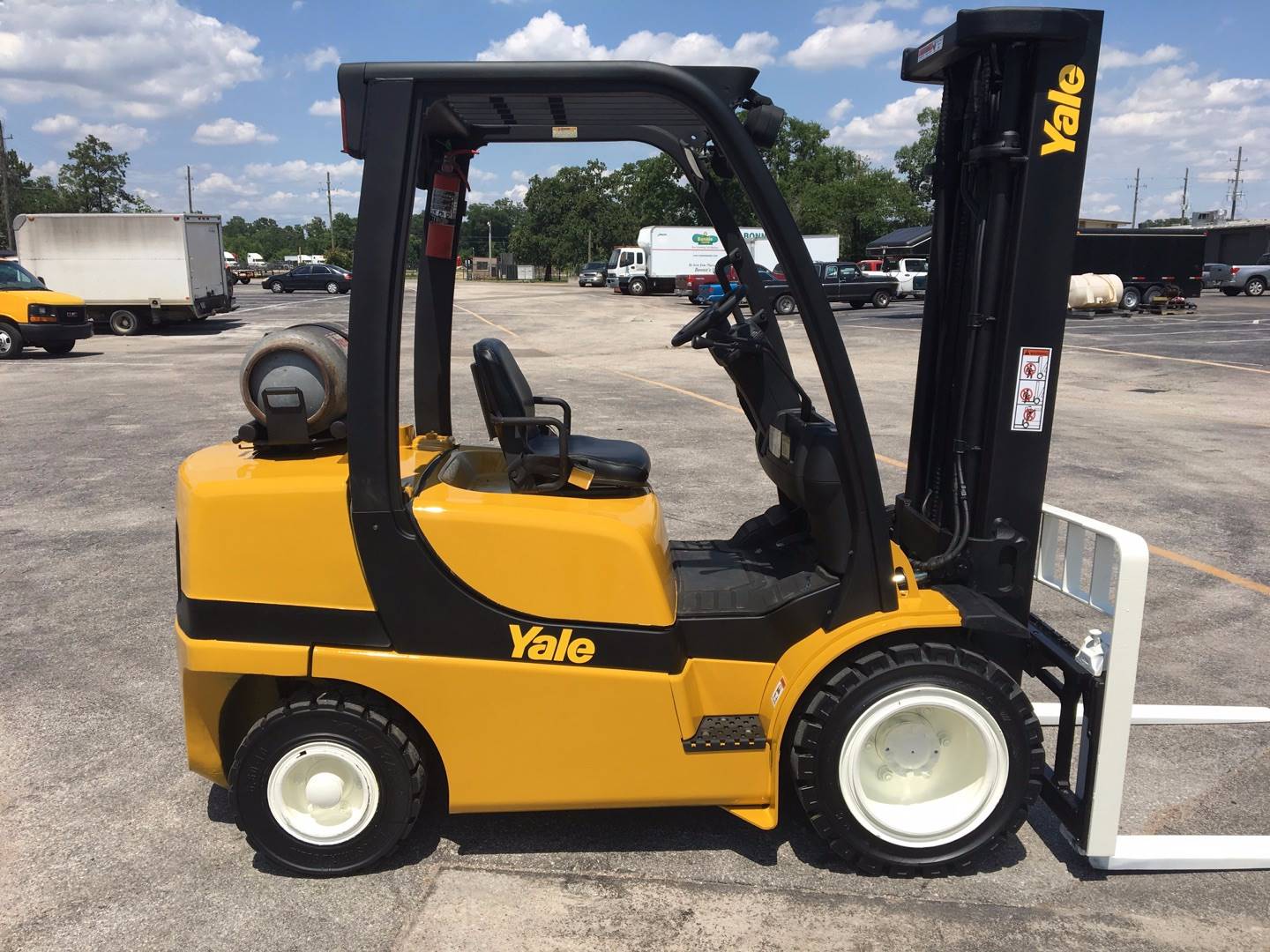 2008 LP Gas Yale GLP060VX Pneumatic Tire 4 Wheel Sit Down