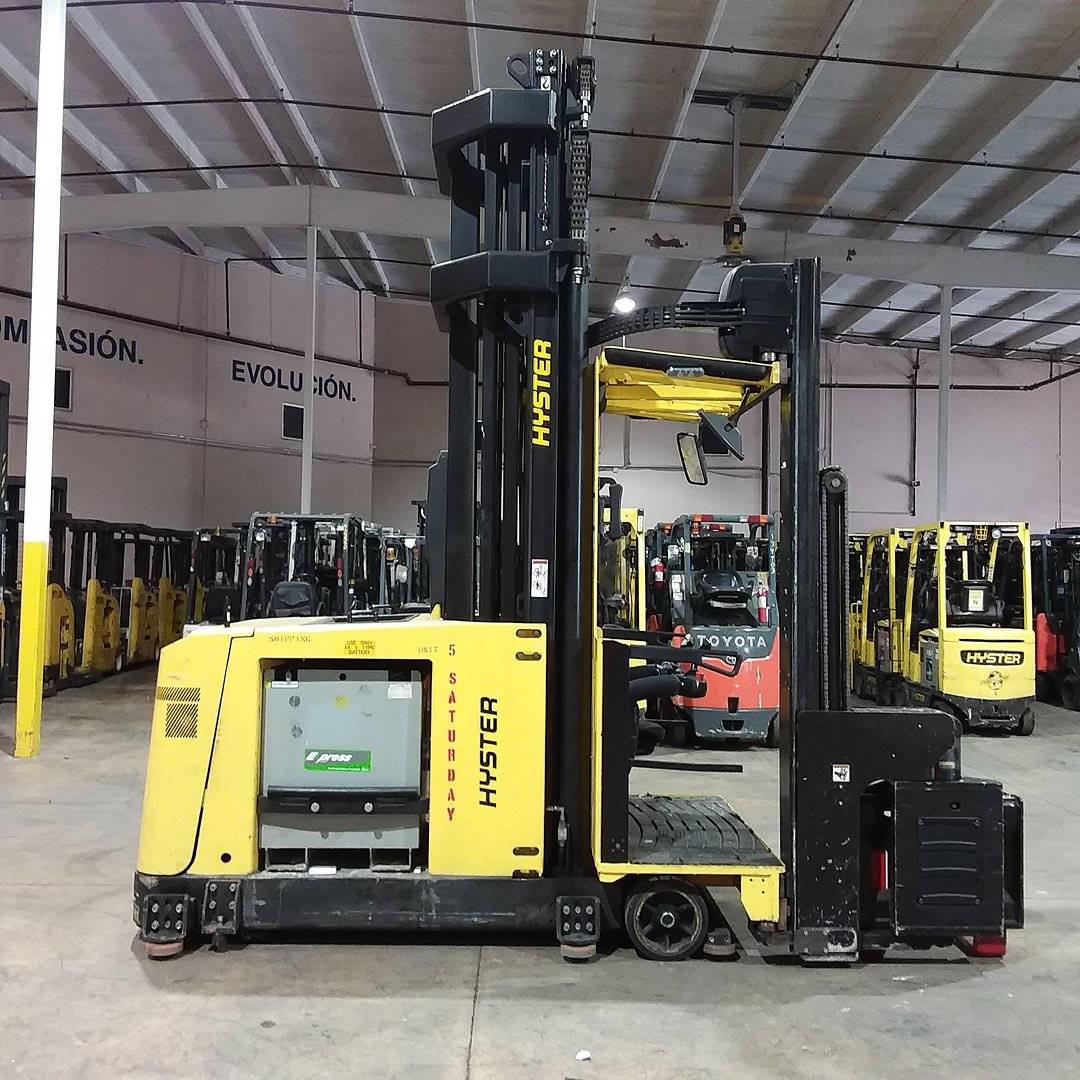 2013 Electric Hyster V35ZMU Electric Man Up Swing Reach Turret