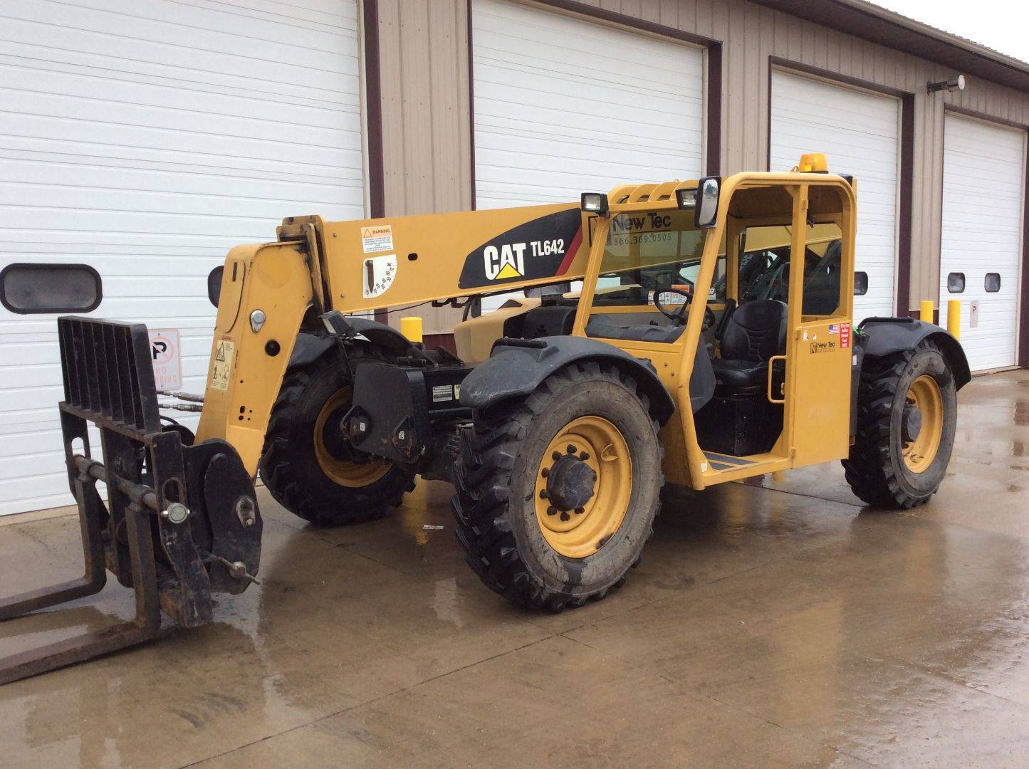 2012 Diesel Cat TL642 Telehandlers (Telescopic Mast)