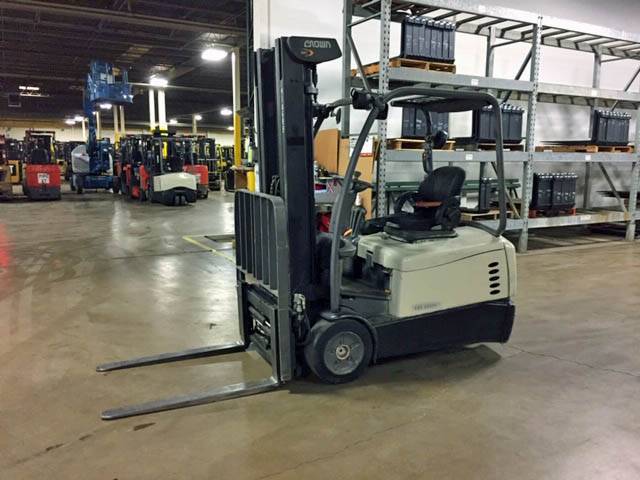 2015 Electric Crown SC5245-40 Electric 3 Wheel Sit Down