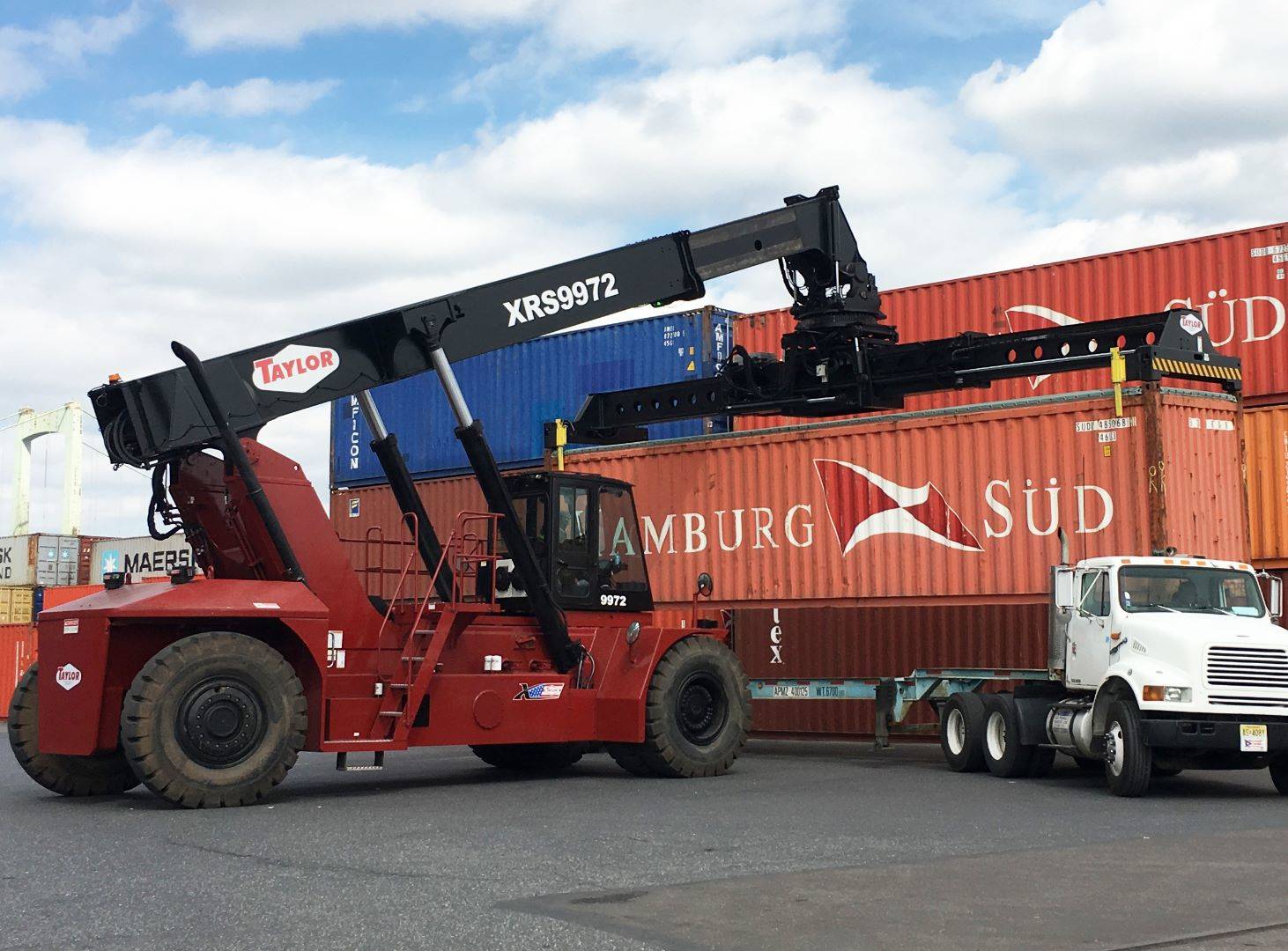 2017 Diesel Taylor XRS9972 Container Handlers (Loaded/Empty)