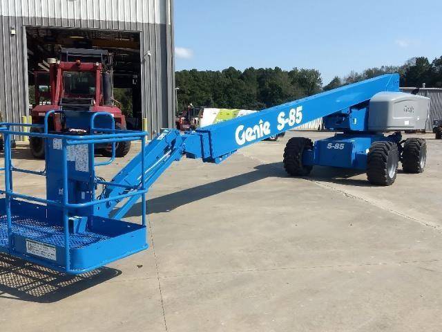 2014 Diesel Genie S85 Telescopic Boom
