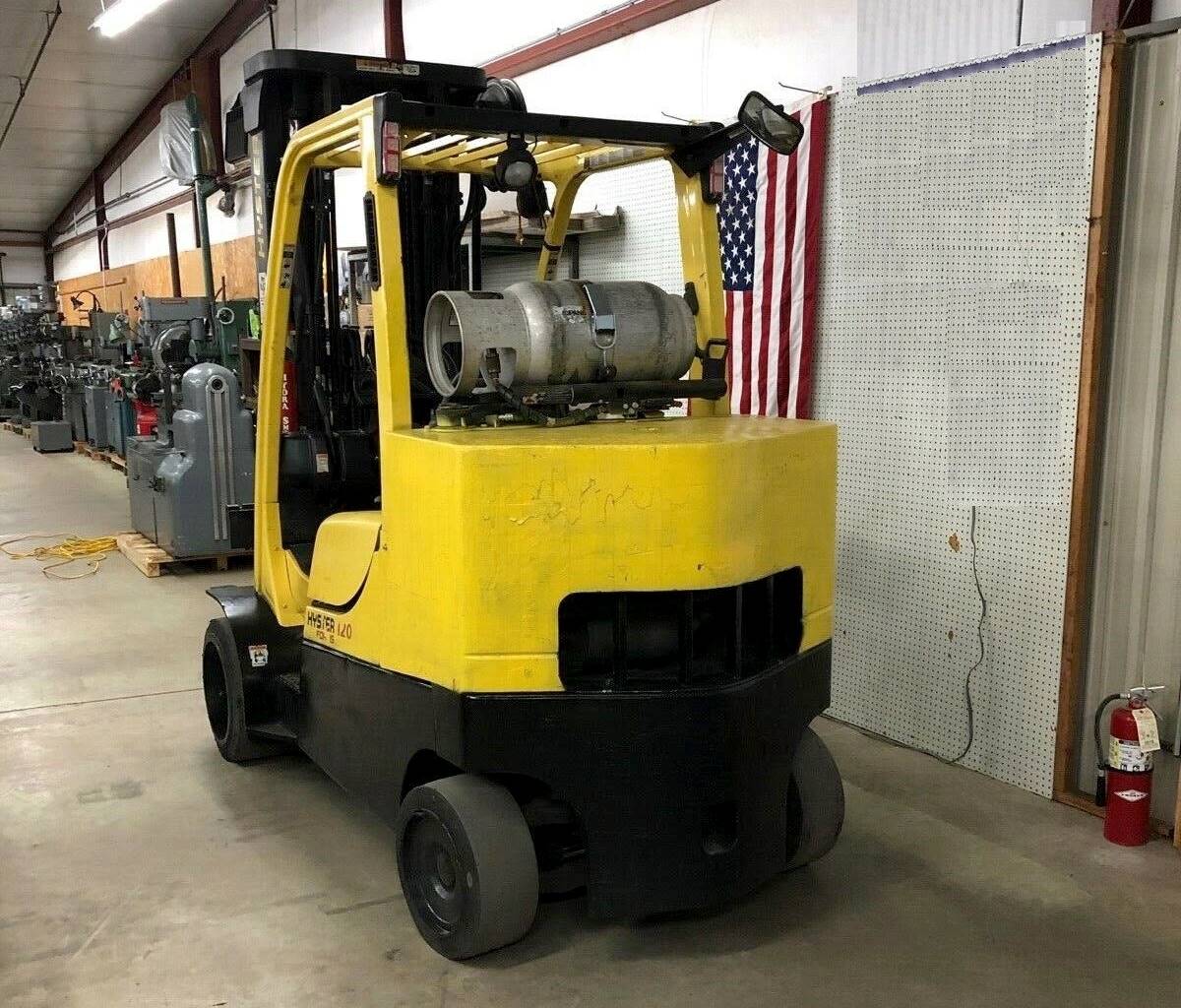 2016 LP Gas Hyster S120FT-PRS Cushion Tire 4 Wheel Sit Down (Indoor ...