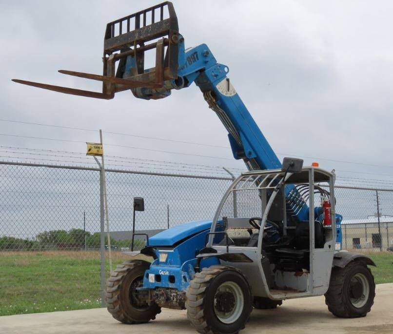 2014 Diesel Genie GTH-5519 Telehandlers (Telescopic Mast)