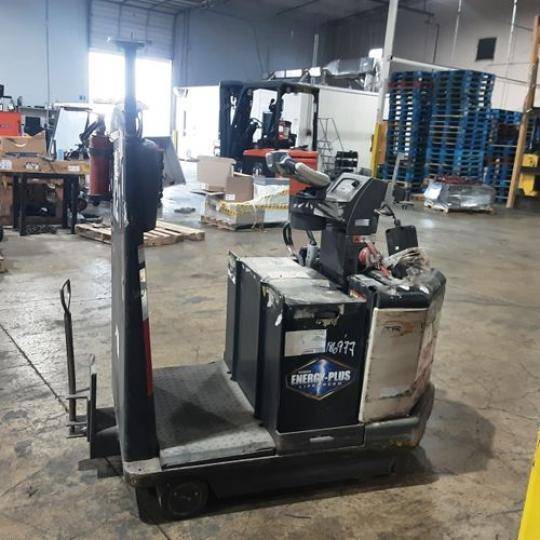 A wide selection of Crown Tow tractors with 11 in stock and available ...
