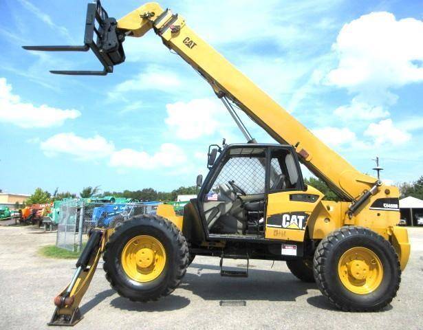 A wide selection of Cat Telehandlers with 2 in stock and available for ...