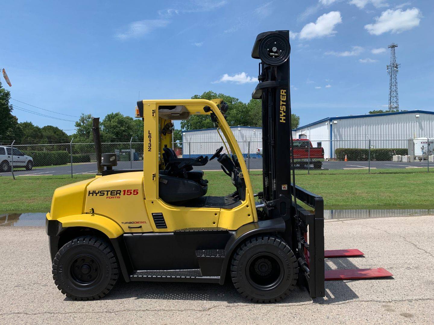 2017 Diesel Hyster H155FT Pneumatic Tire 4 Wheel Sit Down