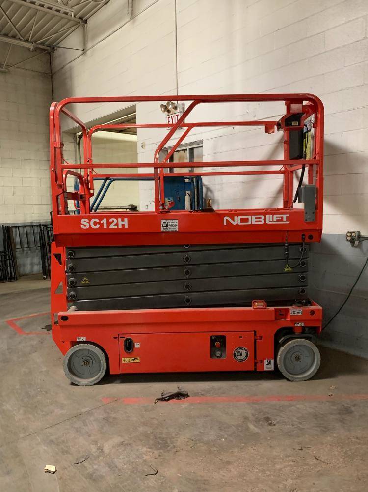 2017 Electric Noblelift SC12H Slab