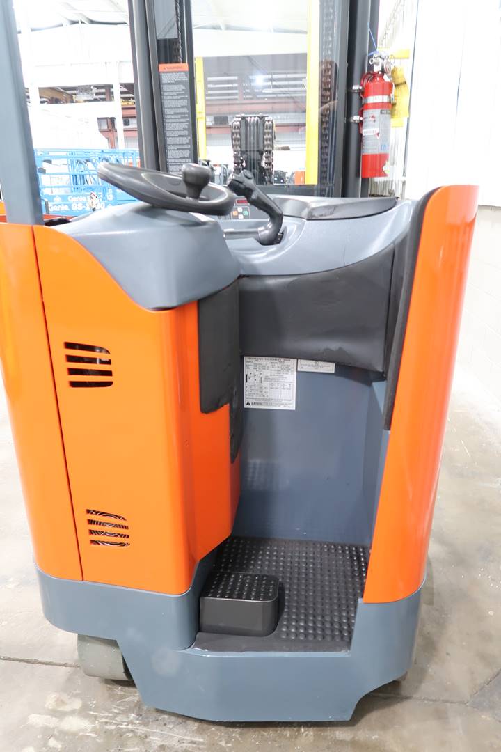 2014 Electric Toyota 8BRU18 Electric Narrow Aisle Single Reach