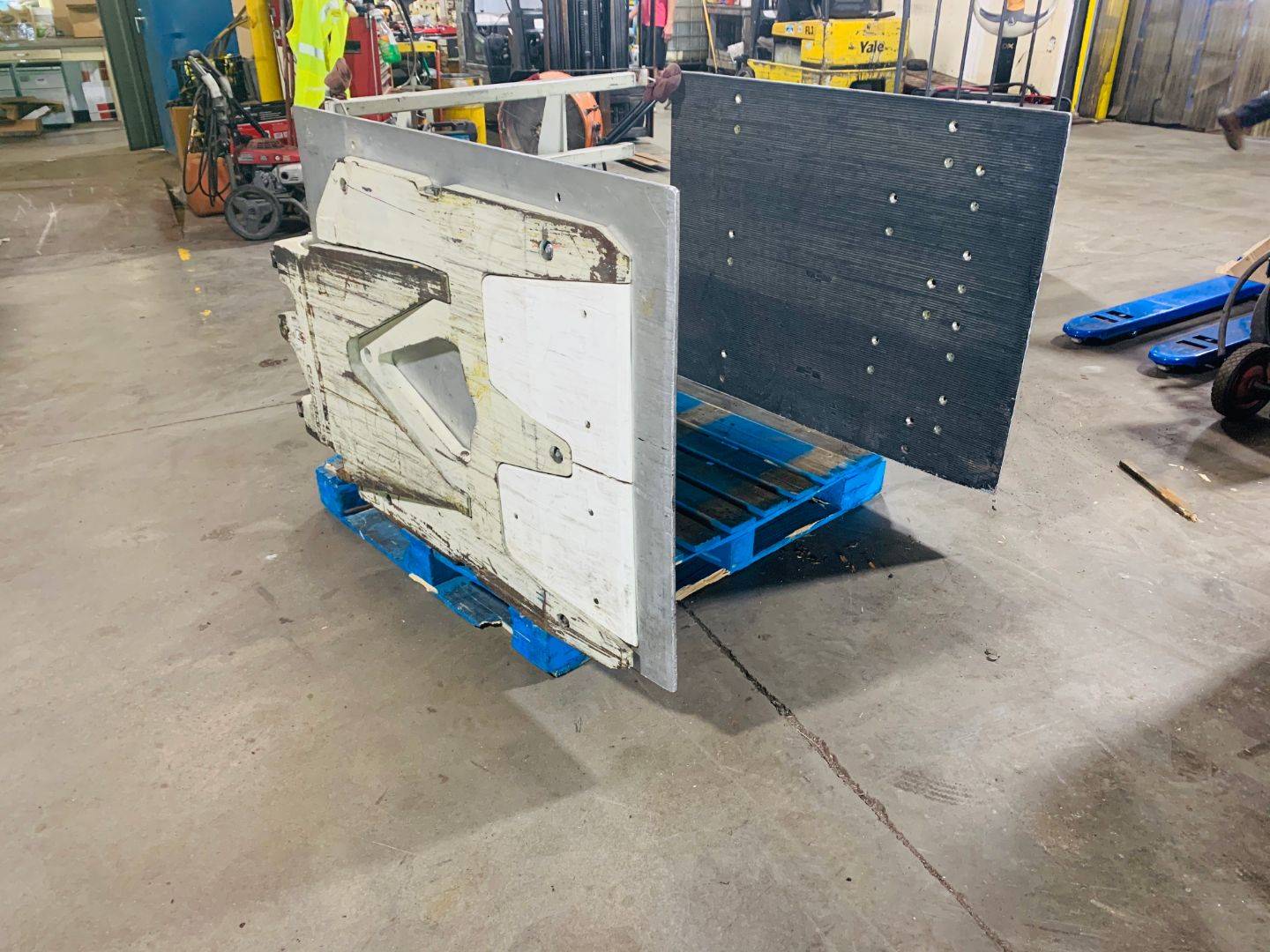 Cascade 35D-CCS-308 Carton Clamps