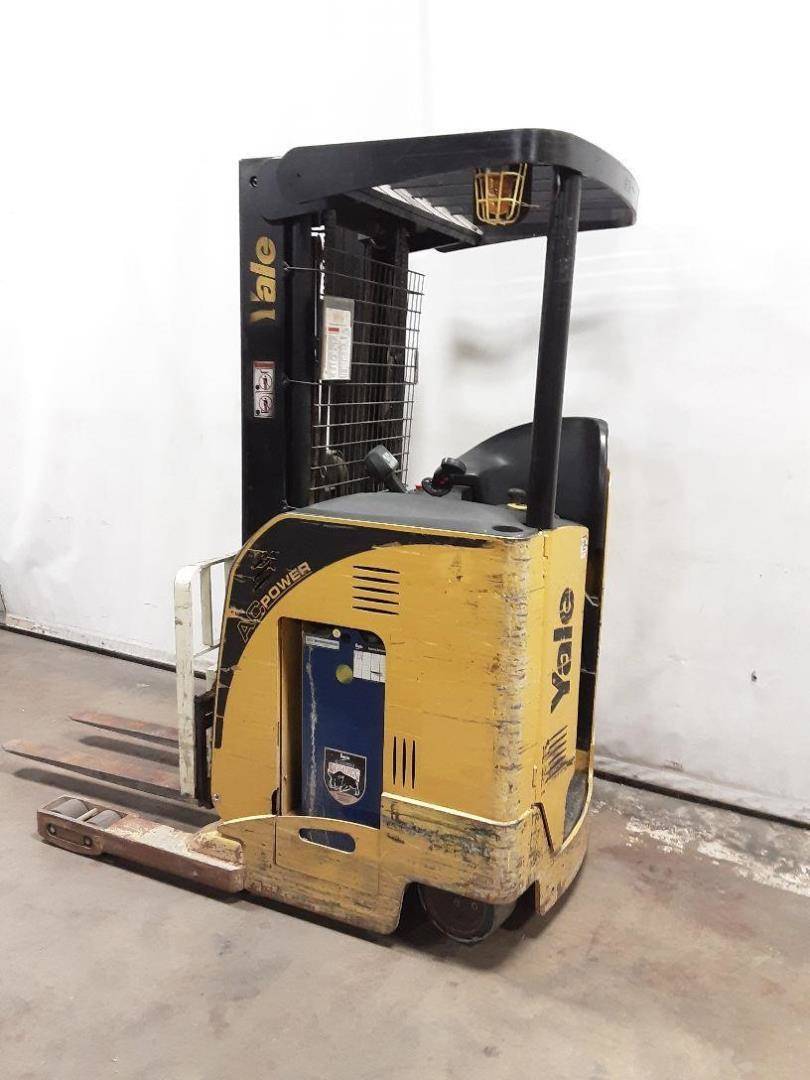 2007 Electric Yale NR040DA Electric Narrow Aisle Single Reach