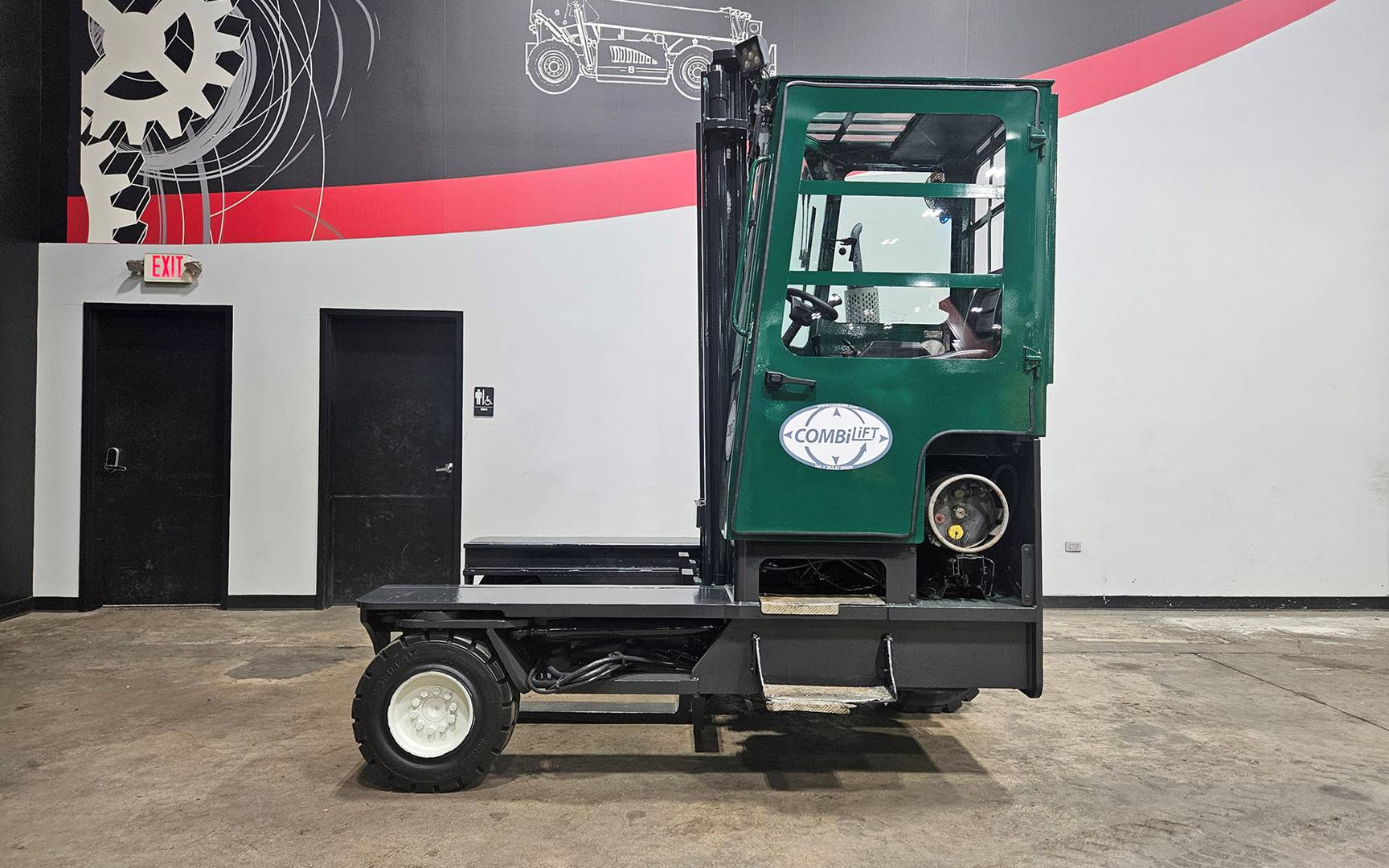 3 Used Combilift Pneumatic Tire 4 Wheel Sit Down Forklifts for Sale