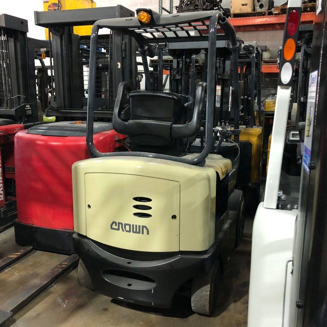 2009 Electric Crown FC4010-50 Electric 4 Wheel Sit Down