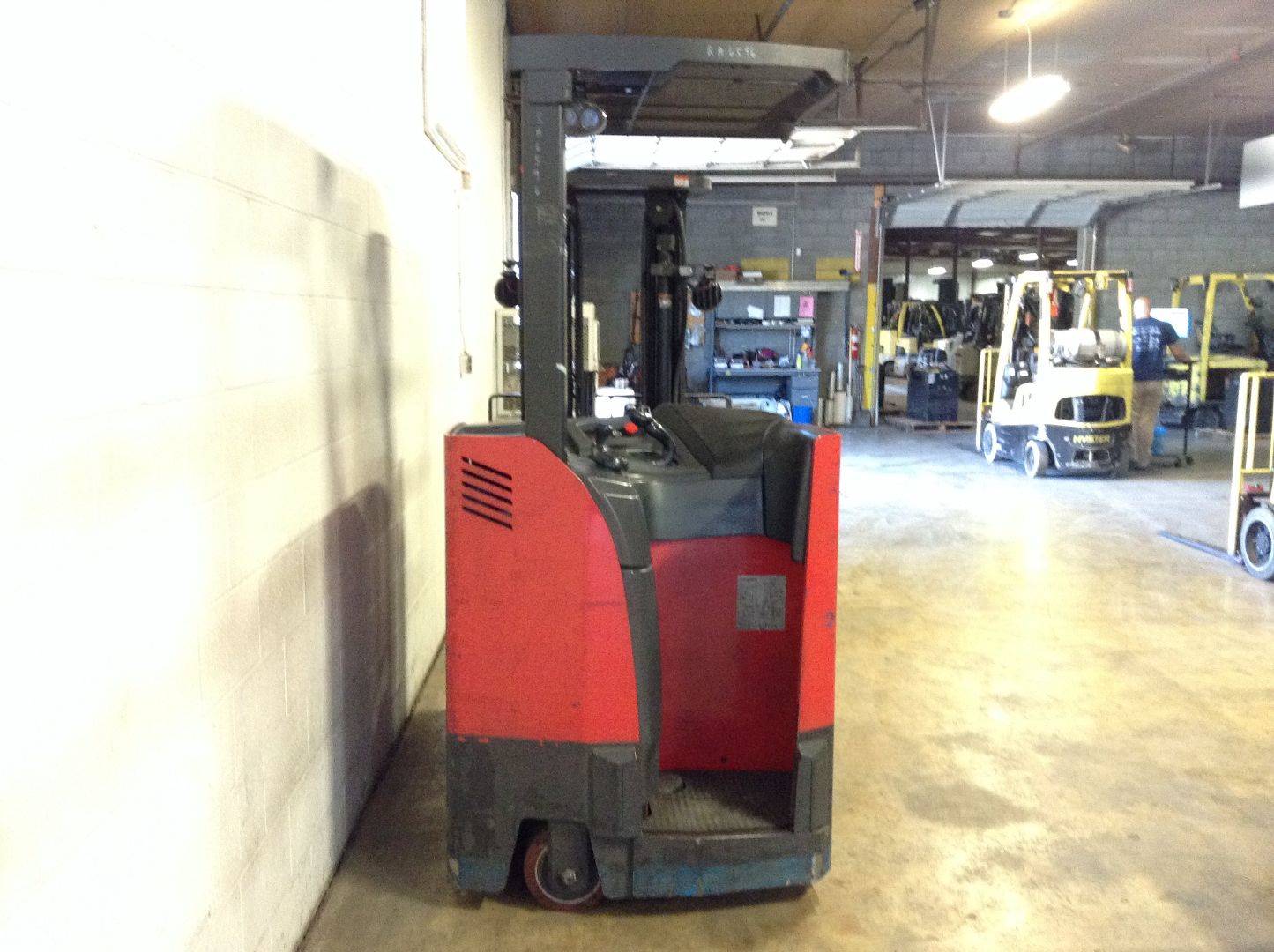 2015 Electric Raymond 425-C30TT Electric Stand Up End Control (Docker)