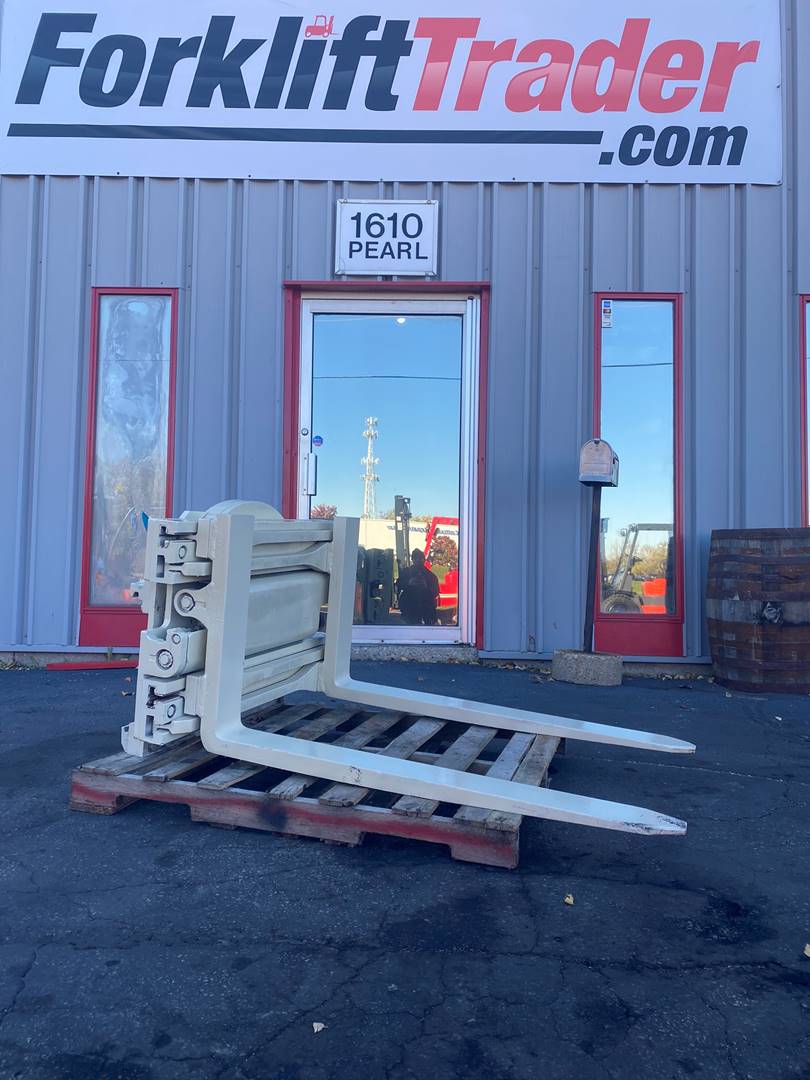 2019 Cascade 50D-BAR-3A-36763 Rotator (Rotating Forks)