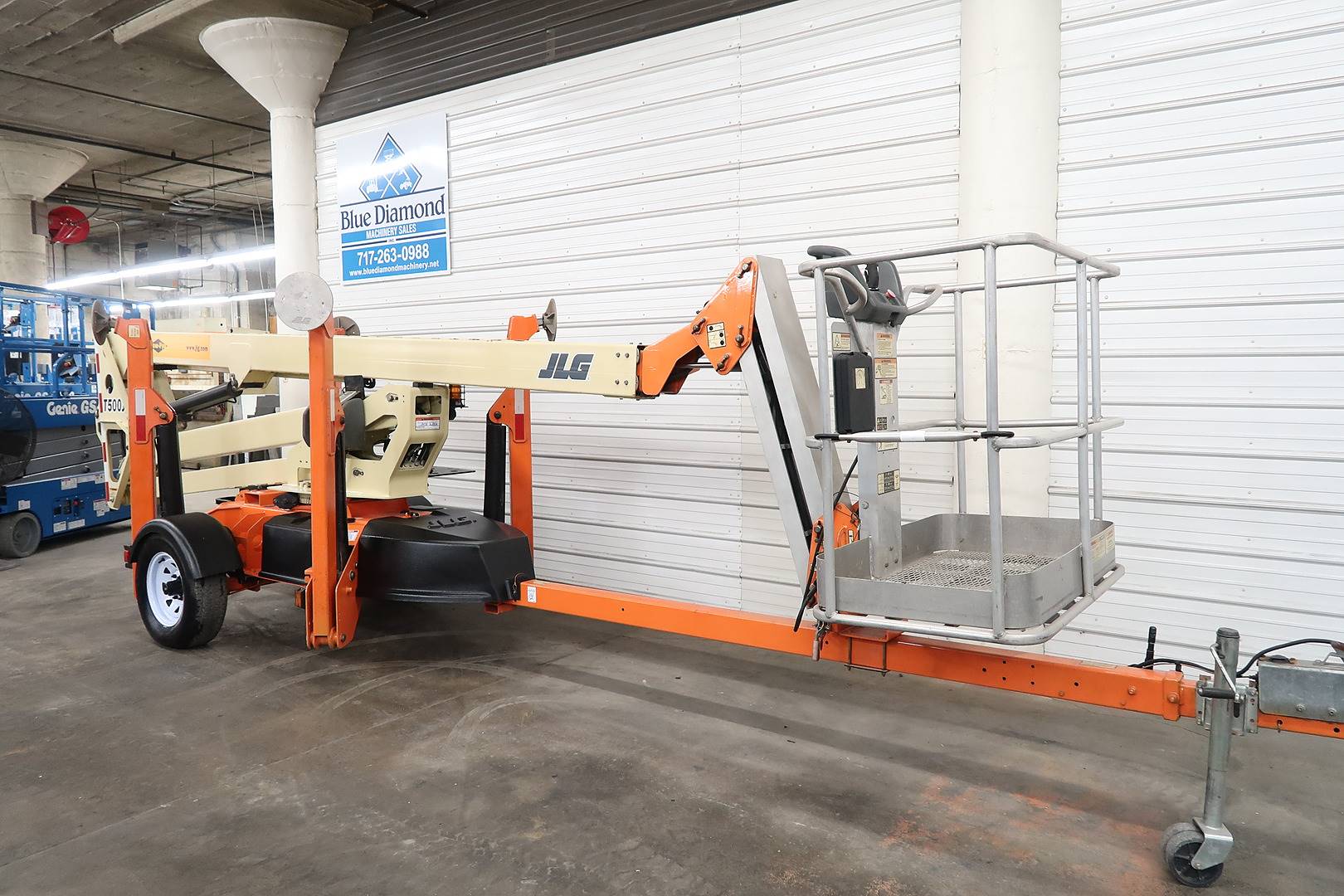 2010 Electric JLG T500J Trailer Mounted