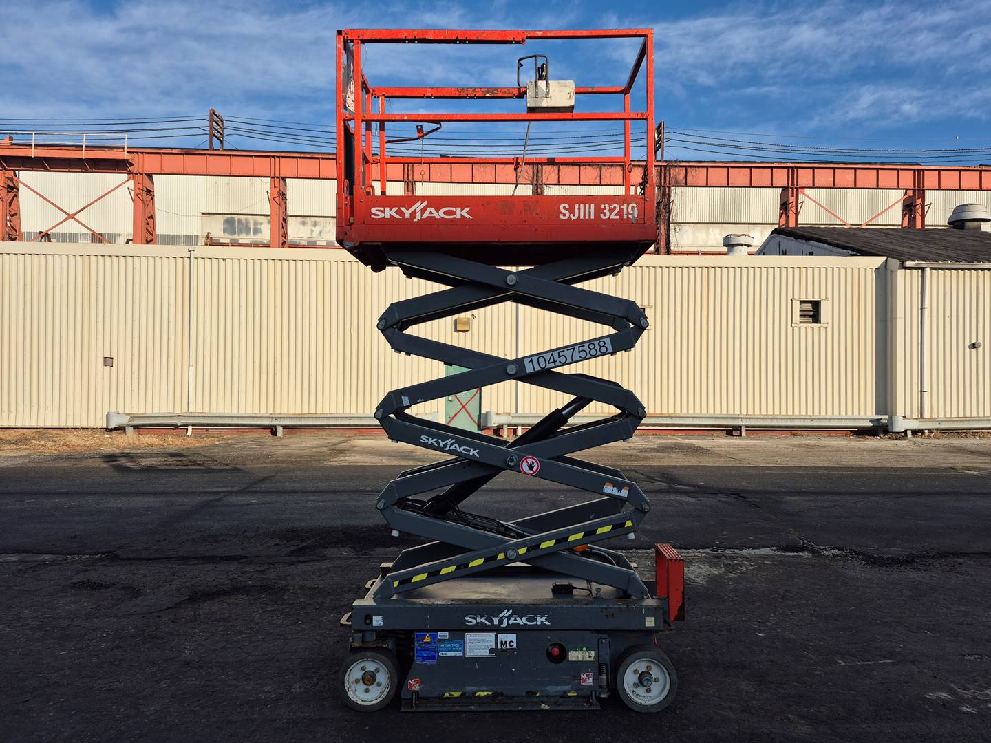 2016 Electric Skyjack Slab | Eliftruck