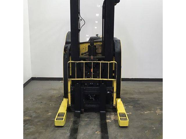 2009 Electric Hyster N35ZRS Electric Narrow Aisle Single Reach