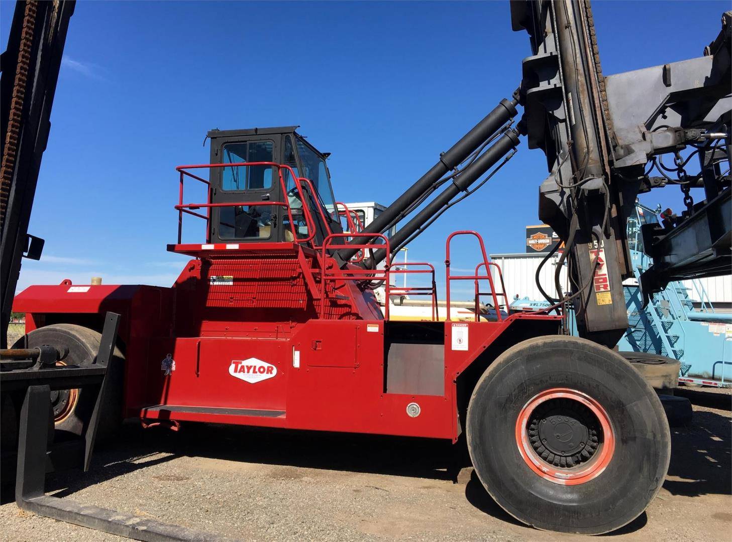 1997 Taylor TEC950L Container Handlers (Loaded/Empty)
