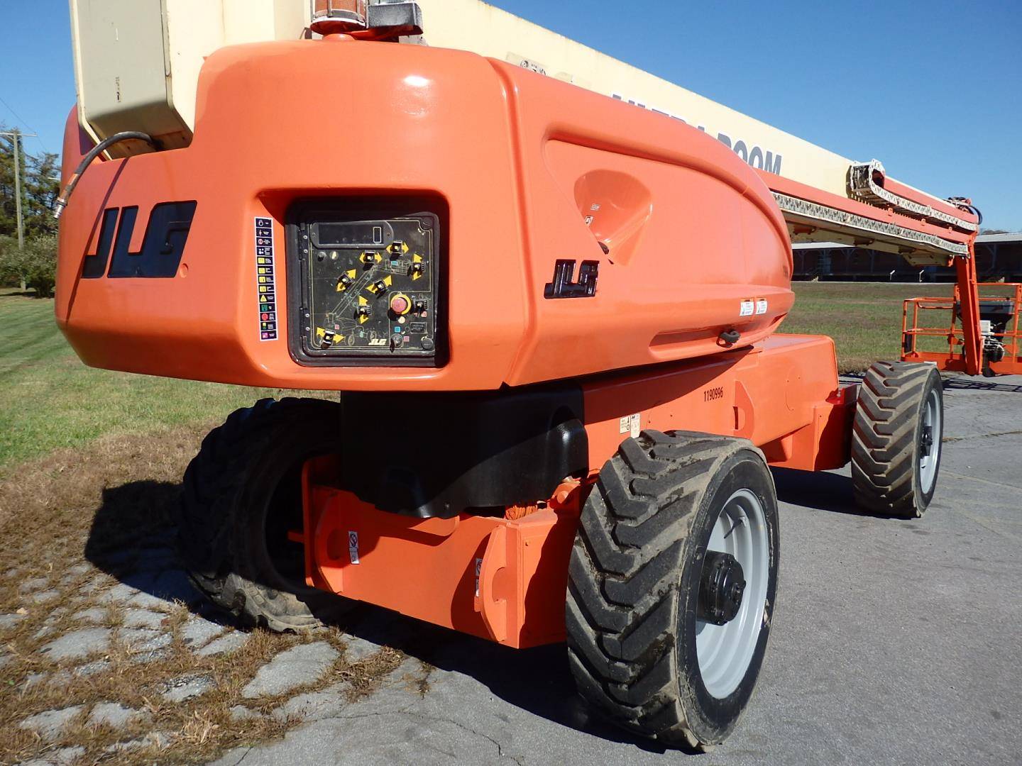 2011 JLG 1350SJP Telescopic Boom