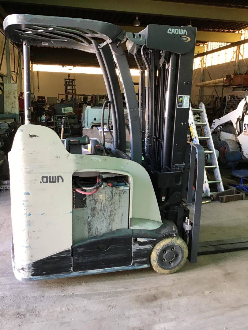 2016 Electric Crown RC5545-40 Electric 3 Wheel Sit Down