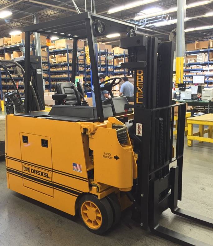 1999 Electric Drexel SLT 30 Electric Man Down Swing Reach Turret