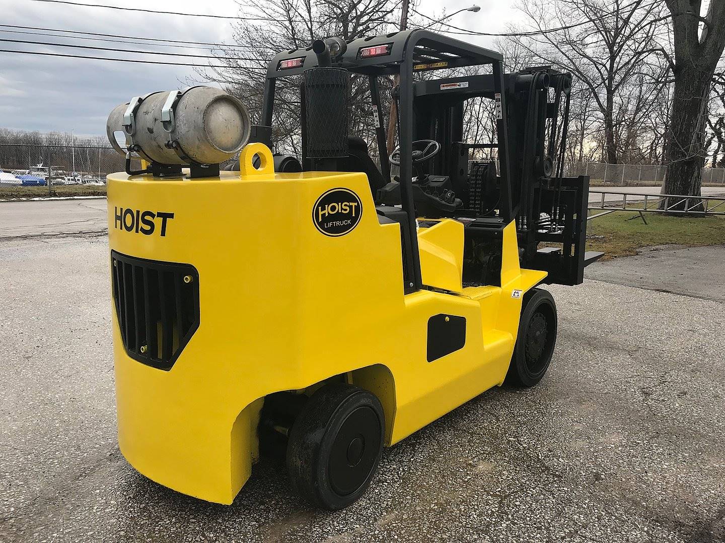 2014 LP Gas Hoist Liftruck F220-B Cushion Tire 4 Wheel Sit Down (Indoor ...