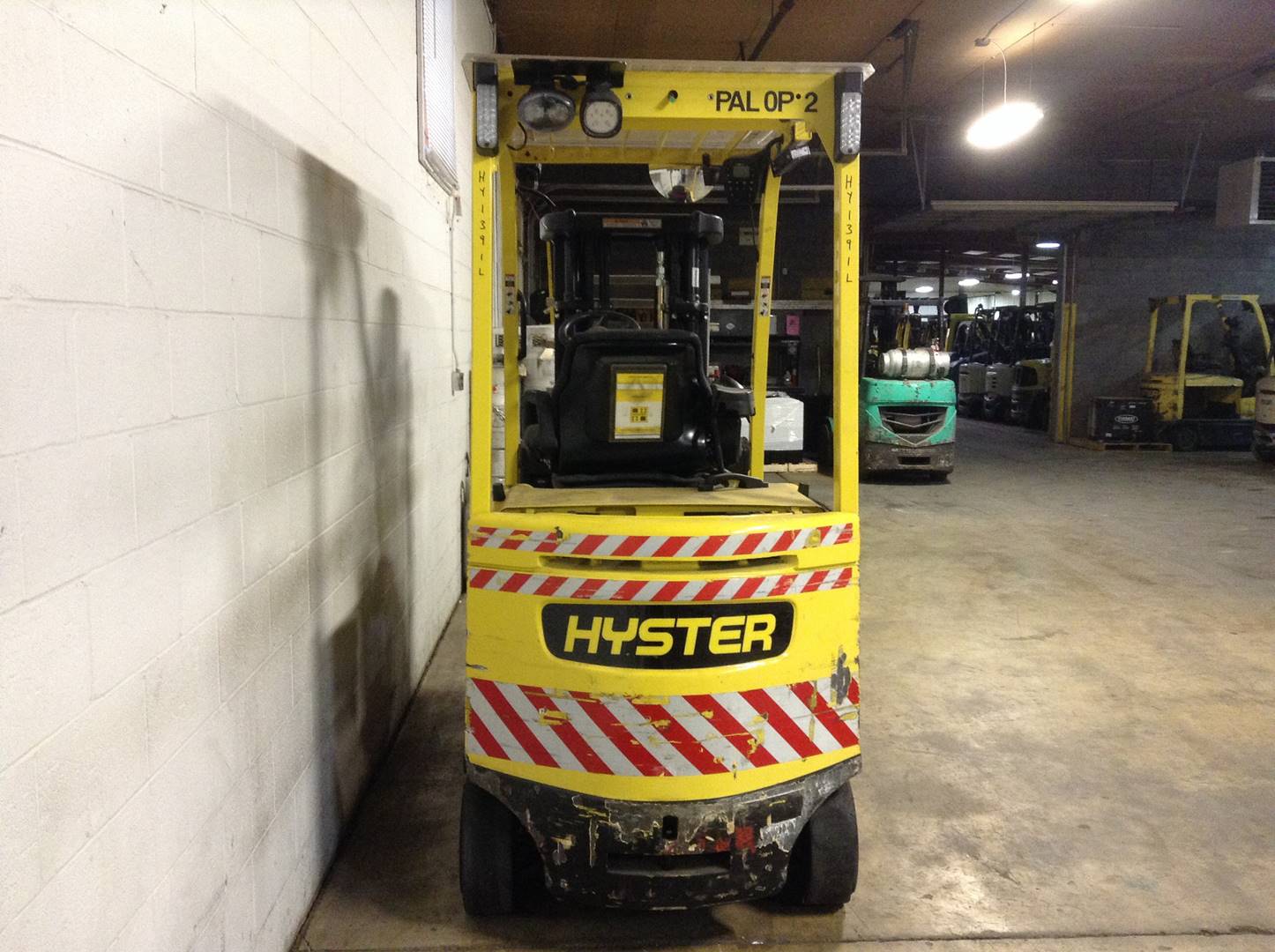 2013 Electric Hyster E65XN-40 Cushion Tire 4 Wheel Sit Down (Indoor ...