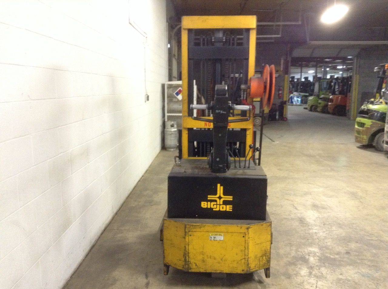 Electric Big Joe PDR-20-130 Electric Walkie Straddle Stacker