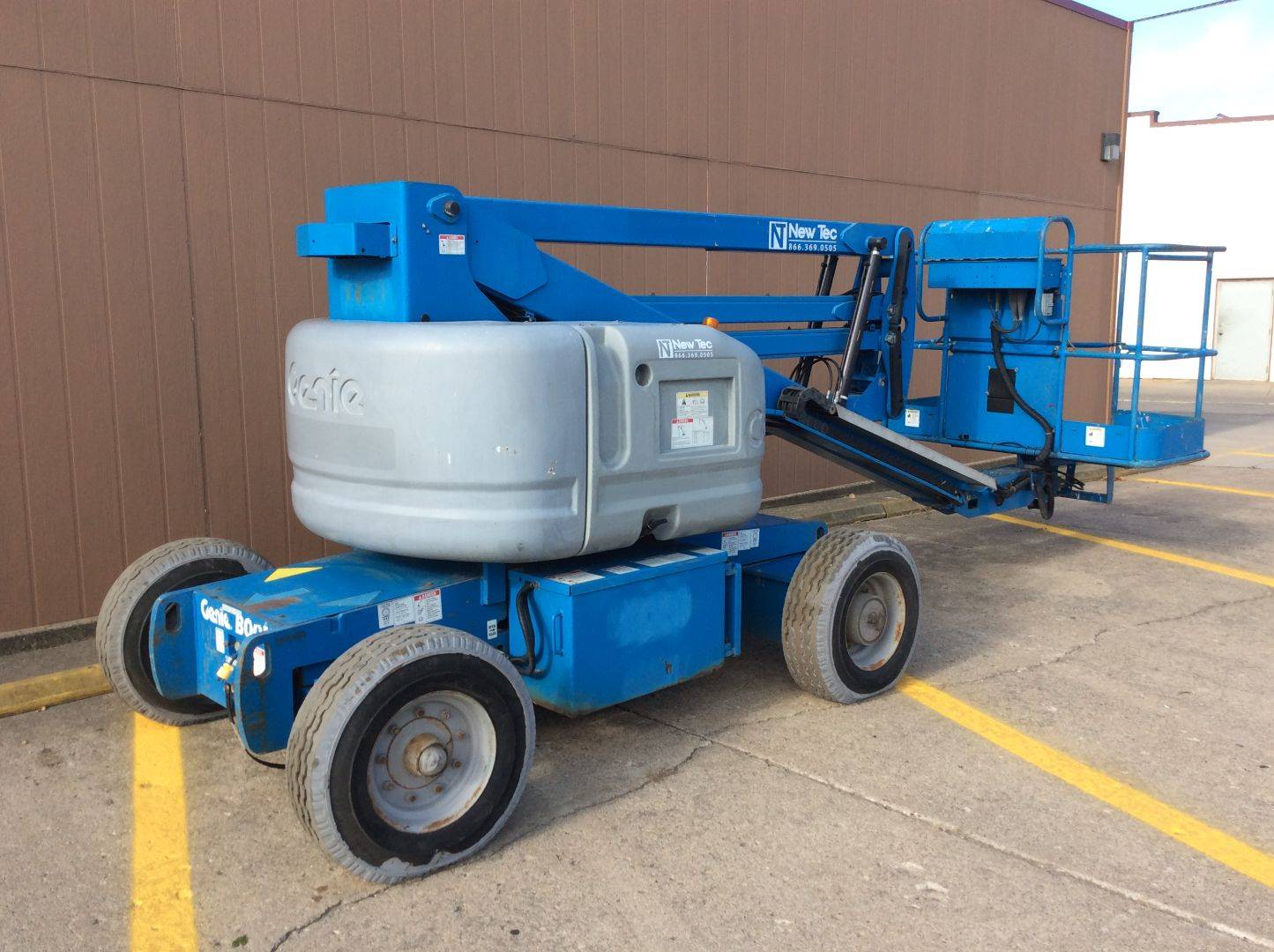 2010 Electric Genie Z45/25 Articulated Boom