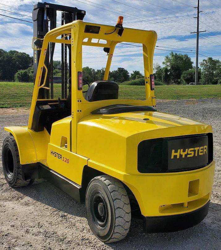2006 Diesel Hyster H120XM Pneumatic Tire 4 Wheel Sit Down
