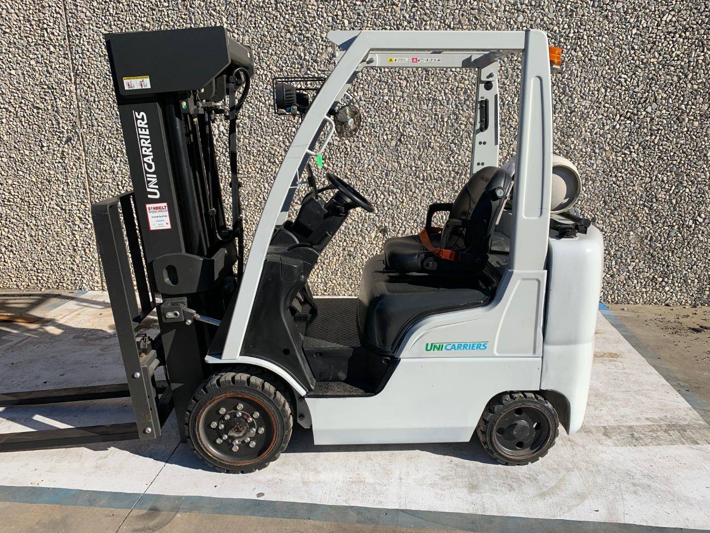 2016 LP Gas Unicarriers CF50LP Cushion Tire 4 Wheel Sit Down (Indoor ...