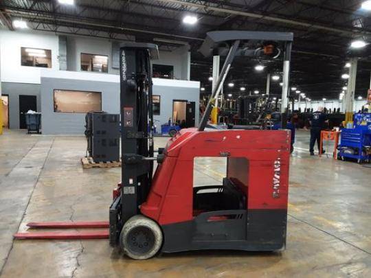 2016 Electric Raymond 425 C40TT Electric Stand Up End Control (Docker)