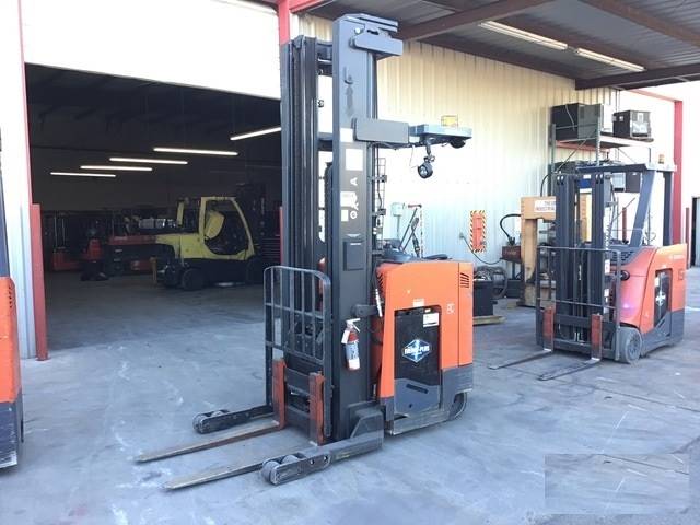 A wide selection of Toyota 9BRU23 Forklifts with 4 in stock and ...
