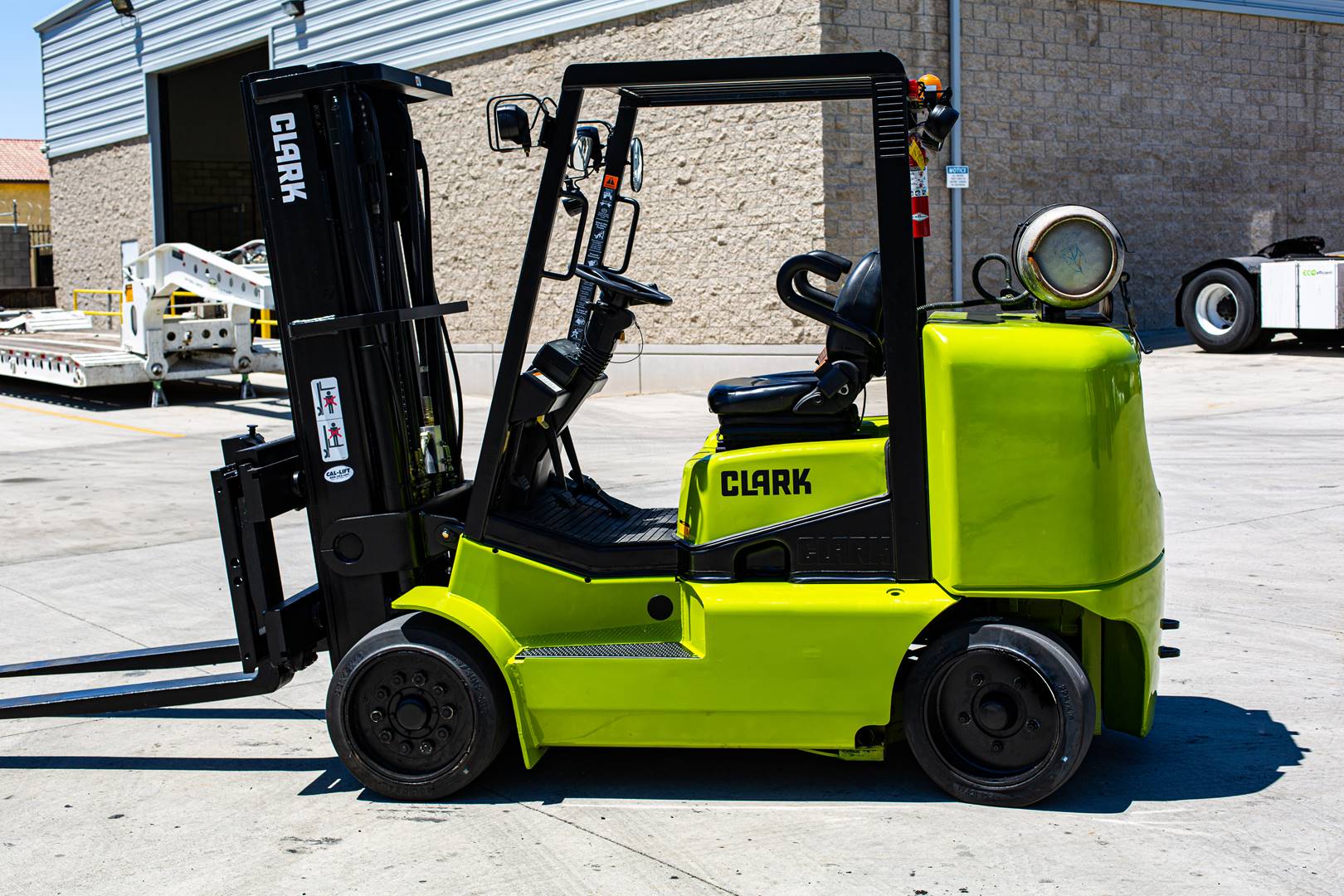 2013 LP Gas Clark CGC55 Pneumatic Tire 4 Wheel Sit Down