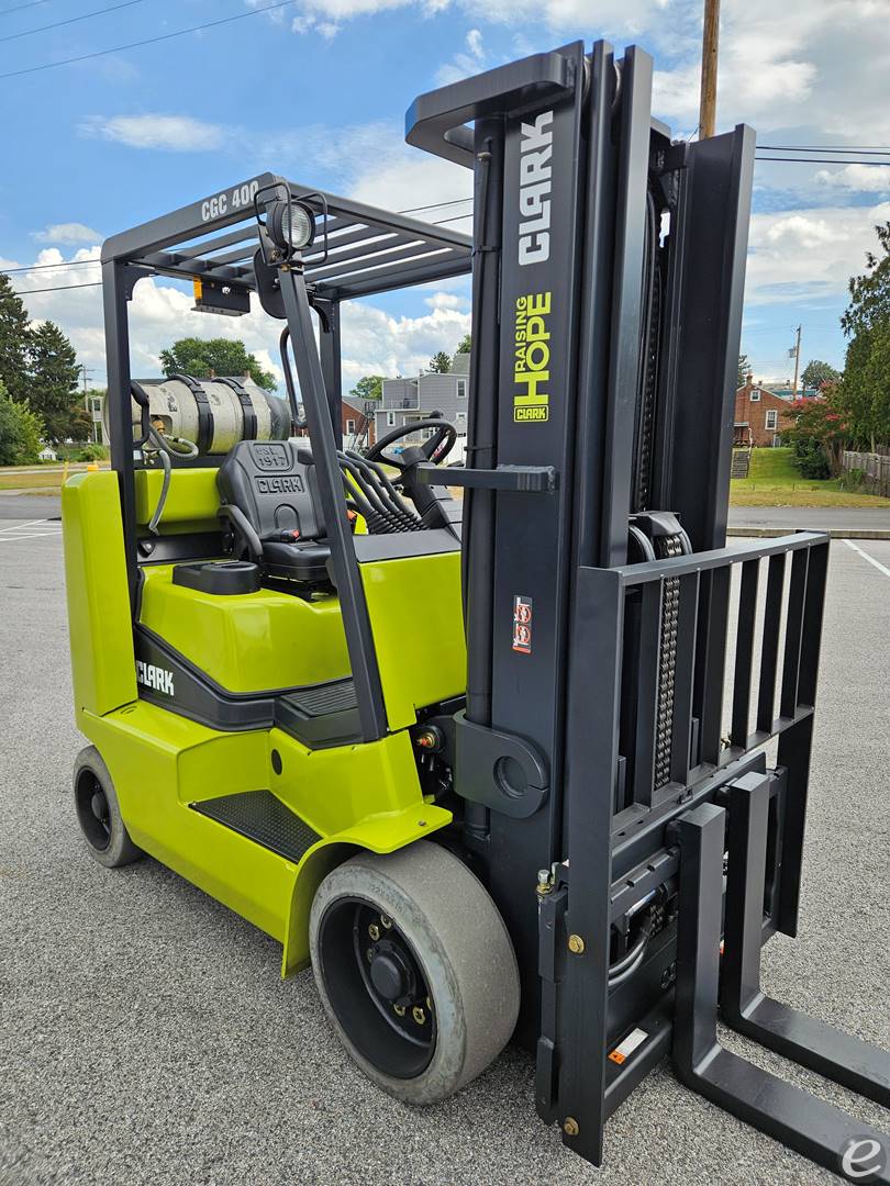 2025 LP Gas Clark Cushion Tire 4 Wheel Sit Down (Indoor Warehouse ...