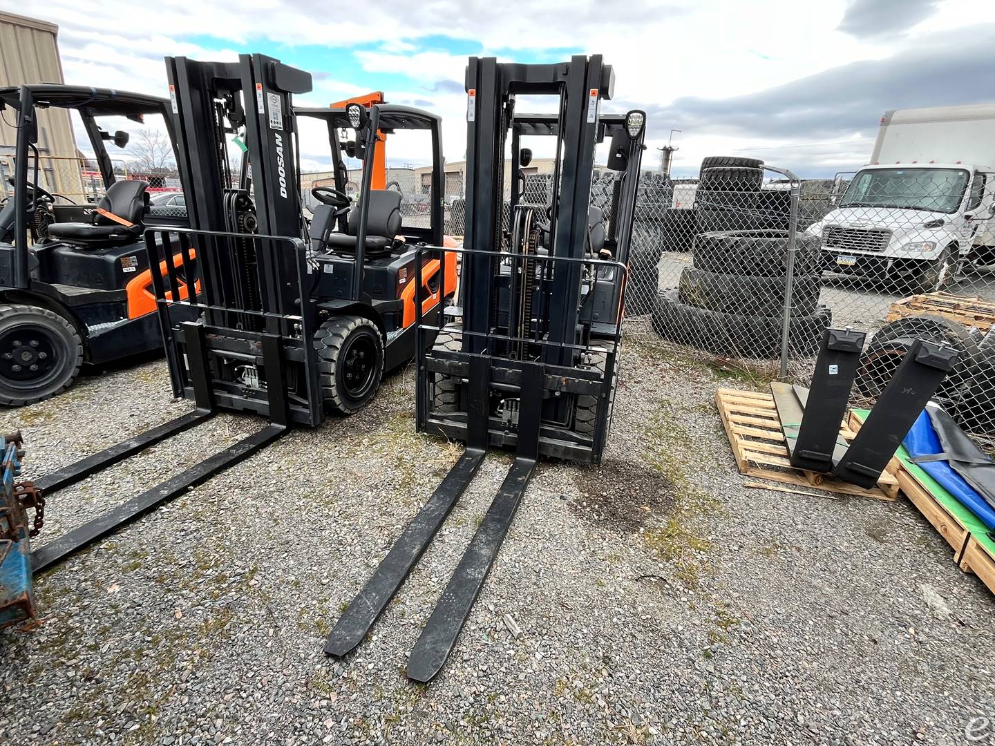 2023 Diesel Doosan D30S-9 Pneumatic Tire 4 Wheel Sit Down