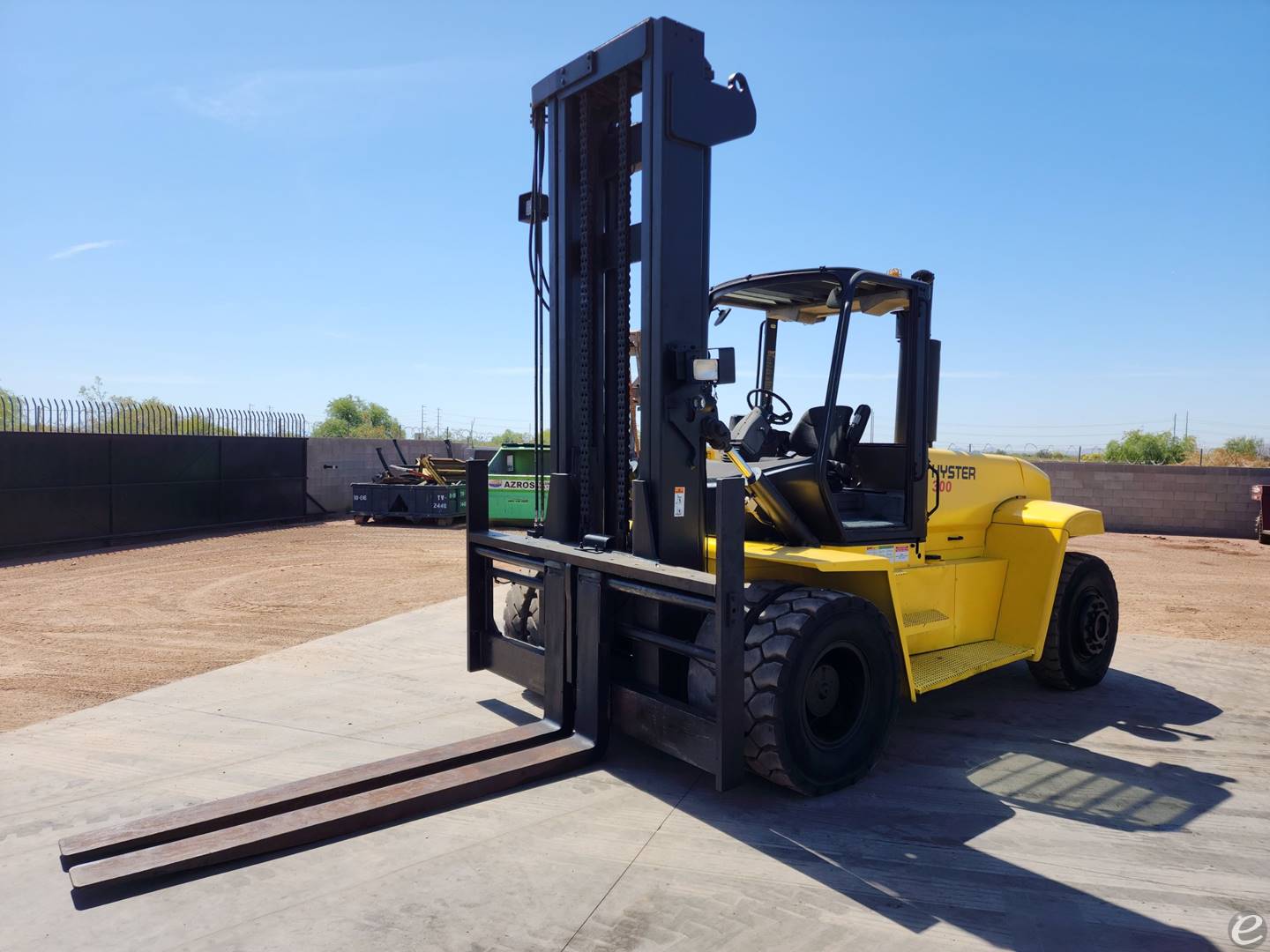 2006 Diesel Hyster H300HD Pneumatic Tire 4 Wheel Sit Down