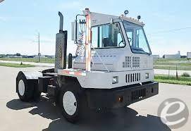 2009 Ottawa YT30 Spotting Tractor