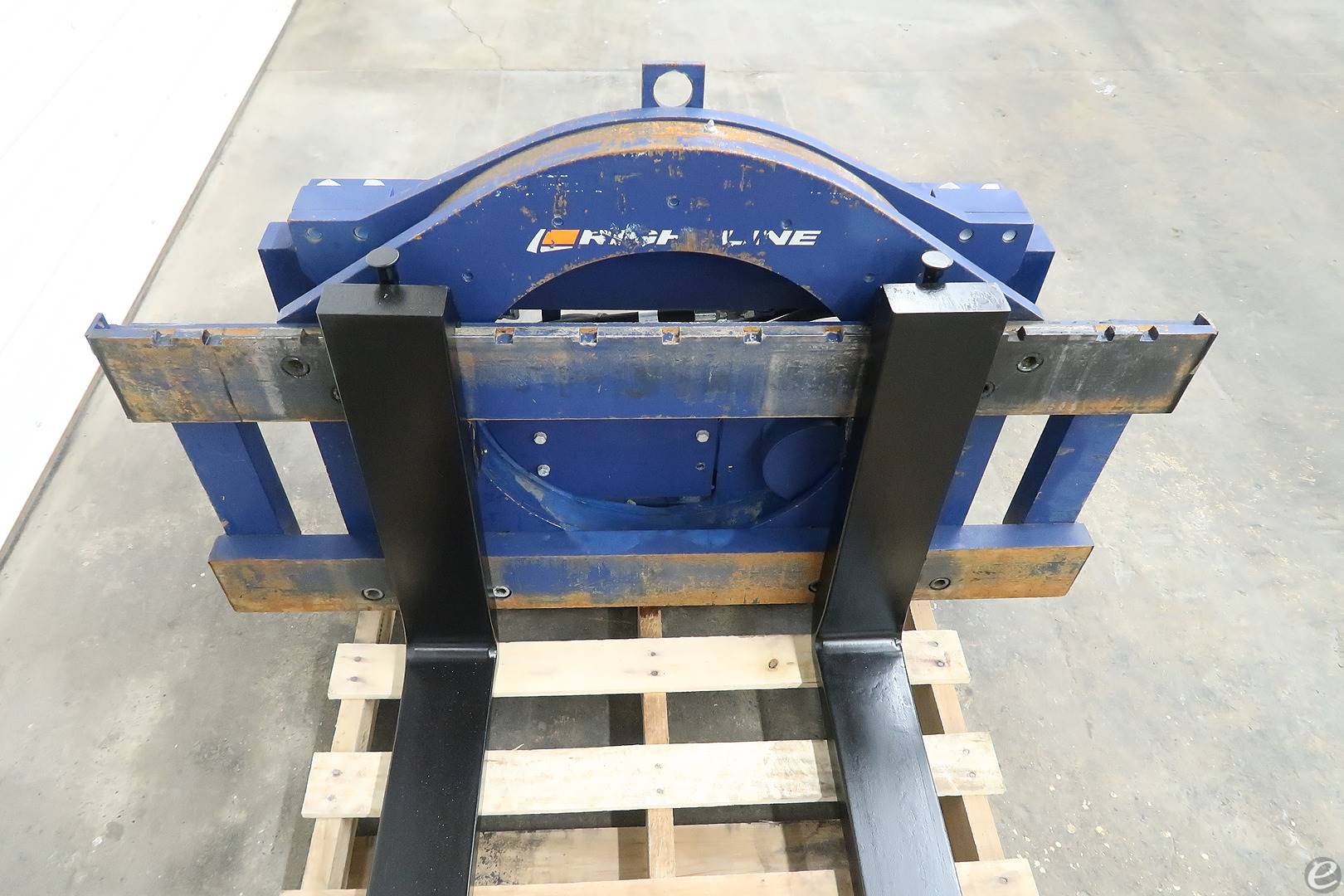 2015 Rightline Rotator (Rotating Forks) | Eliftruck