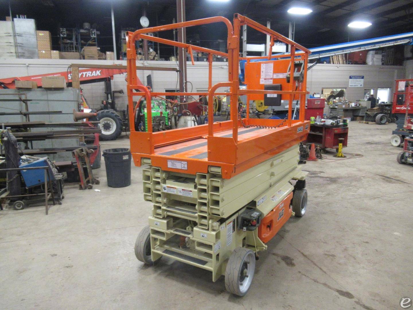 2007 Electric JLG 2646ES Slab