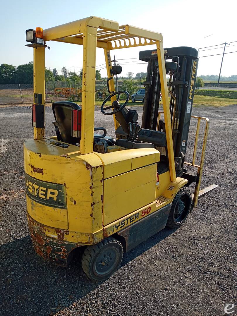 1995 Electric Hyster E50XM-27 Electric 4 Wheel Sit Down