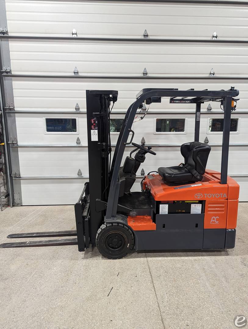 Electric Toyota Electric 3 Wheel Sit Down | Eliftruck