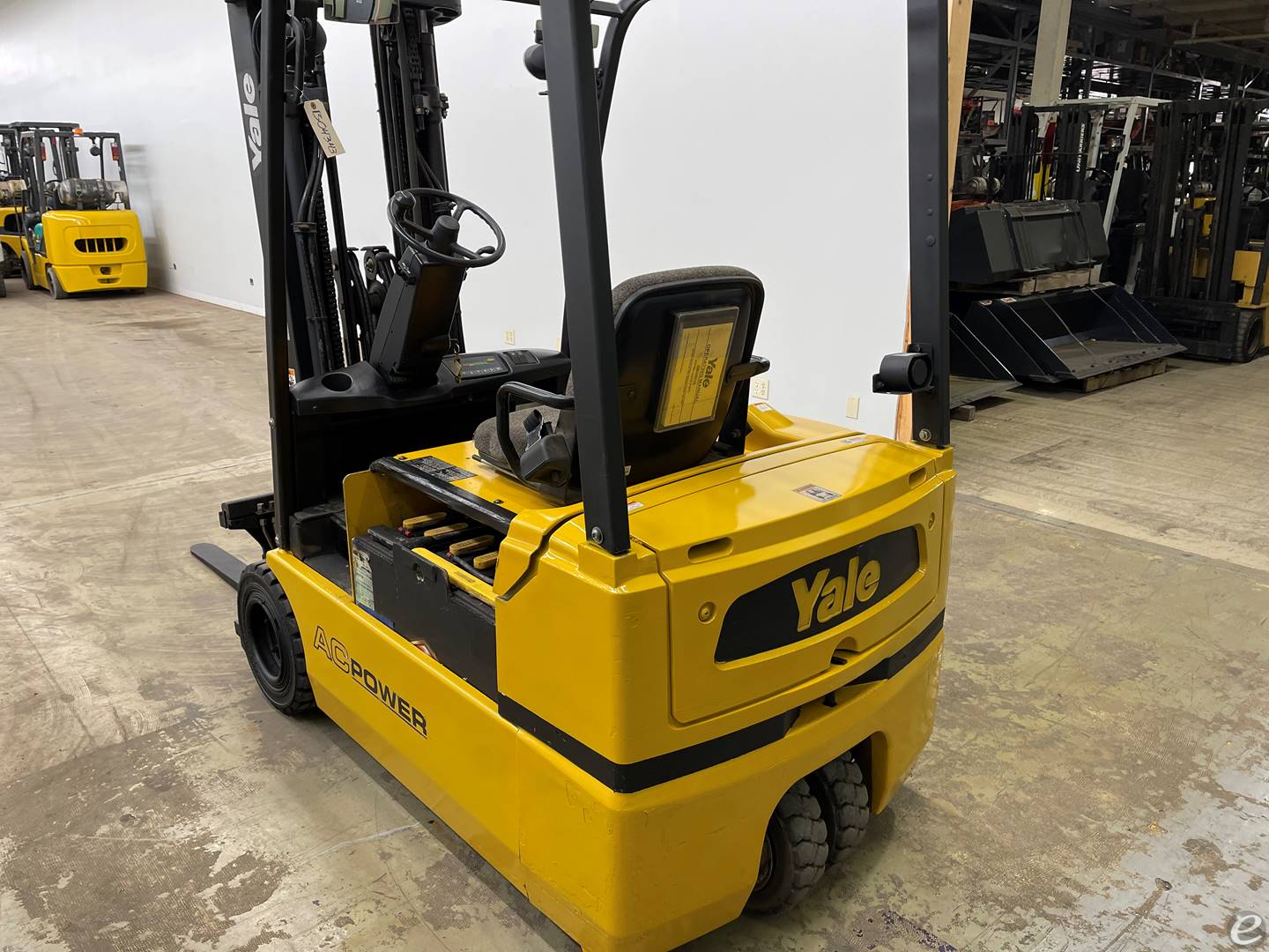 2004 Electric Yale ERP040 Electric 3 Wheel Sit Down