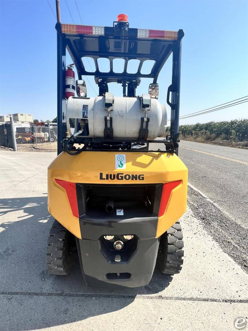 LP Gas Liugong CLG2025G3 Pneumatic Tire 4 Wheel Sit Down