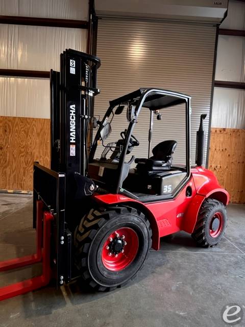 2023 Diesel Hangcha Pneumatic Tire 4 Wheel Sit Down | Eliftruck