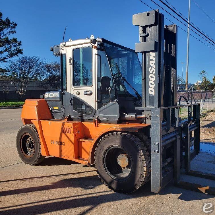 2017 Diesel Doosan D80S-7 Pneumatic Tire 4 Wheel Sit Down