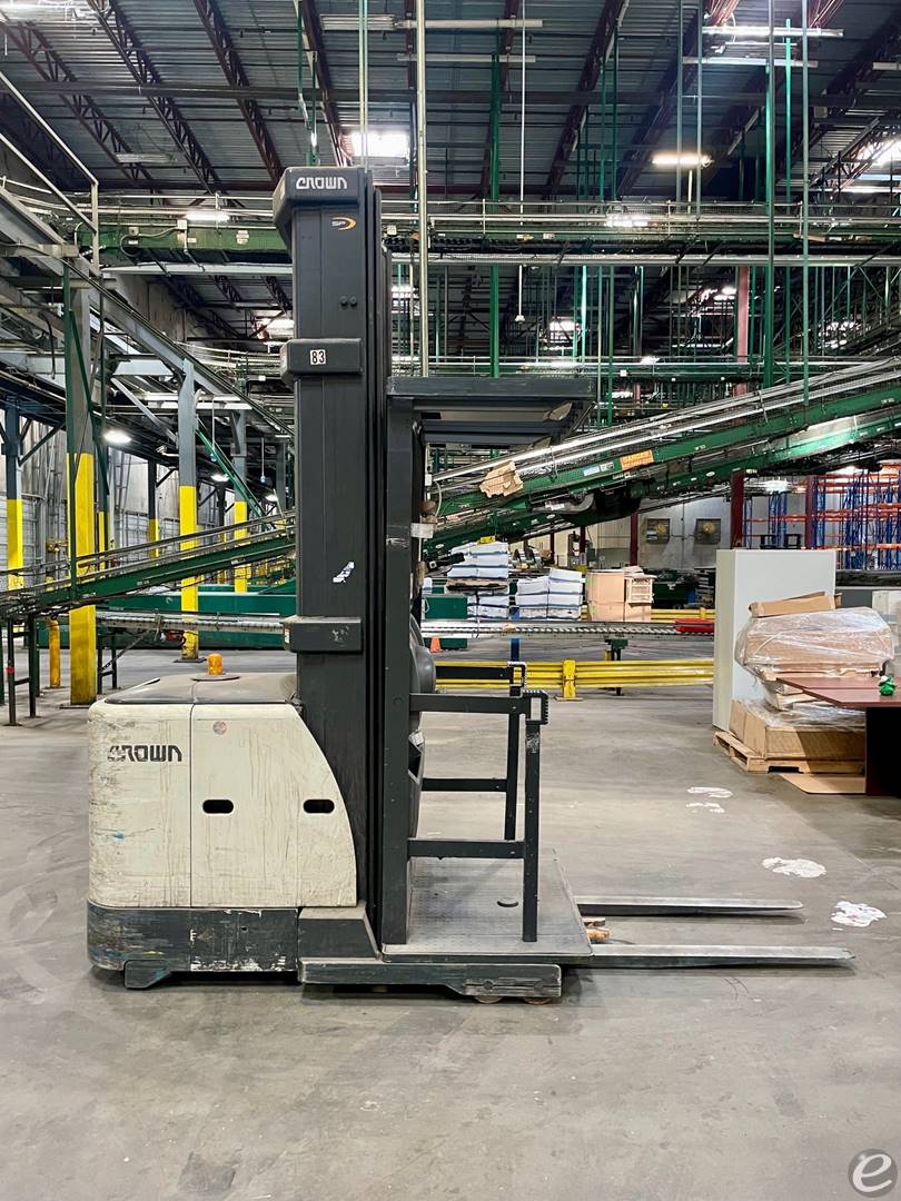 2014 Electric Crown SP3520-30 Electric Order Picker